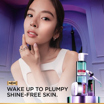 Revitalift Hyaluronic Acid Face Care Oil Control Cleanser | L'Oréal Paris